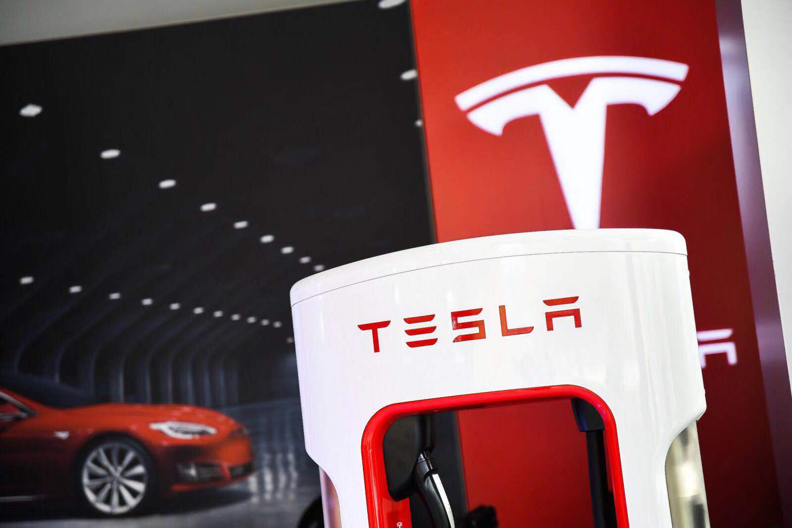 特斯拉Model 3中国正式交付，还能“送货上门” - — AutoLab