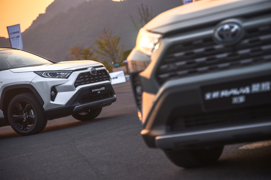 入手一台全新RAV4，周末可以去约野吗？ - — AutoLab