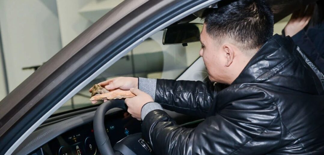 为什么有些车的NVH就是做不好？貌似加装了车门隔音都没用 - — AutoLab