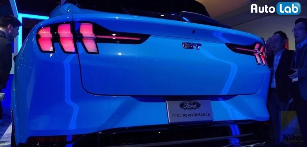 2020CES | 这款CES上亮相的福特电动车，我要说你越懒它就越适合你 - — AutoLab