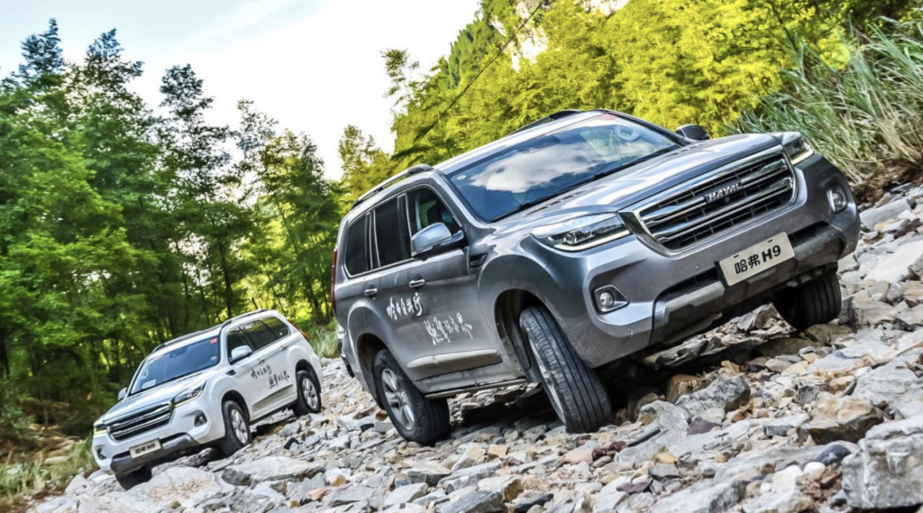 现在讨论30万内的性价比中大型硬派SUV，这个名字跳不过去了 - — AutoLab